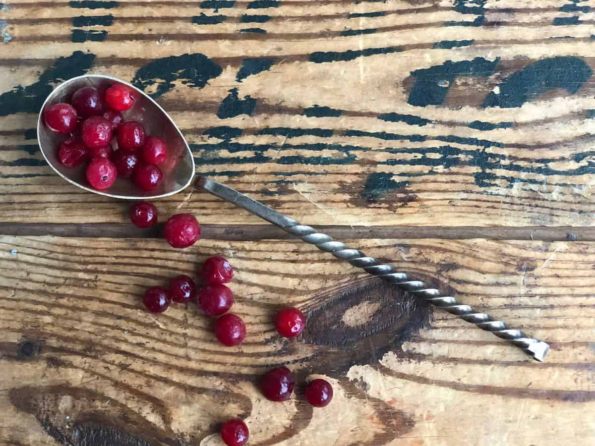 Whipped Lingonberry Semolina Porridge (Finnish Vispipuuro)