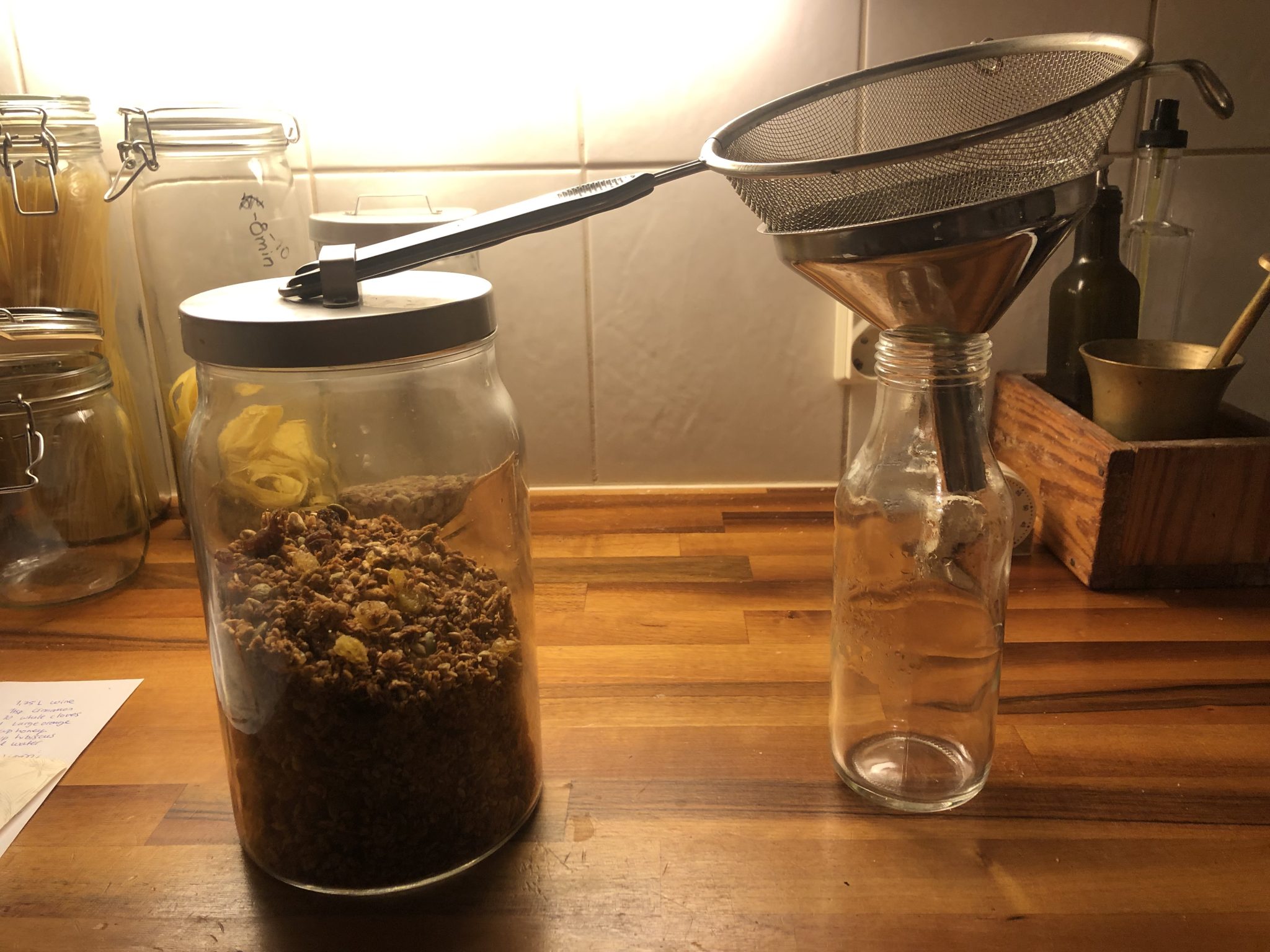 Nordic Glogg with hibiscus (non alcoholic glogg recipe)