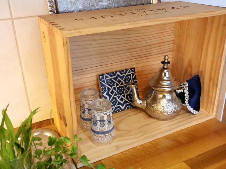 Wooden wine box craft ideas for decoration - Repurpose & DIY