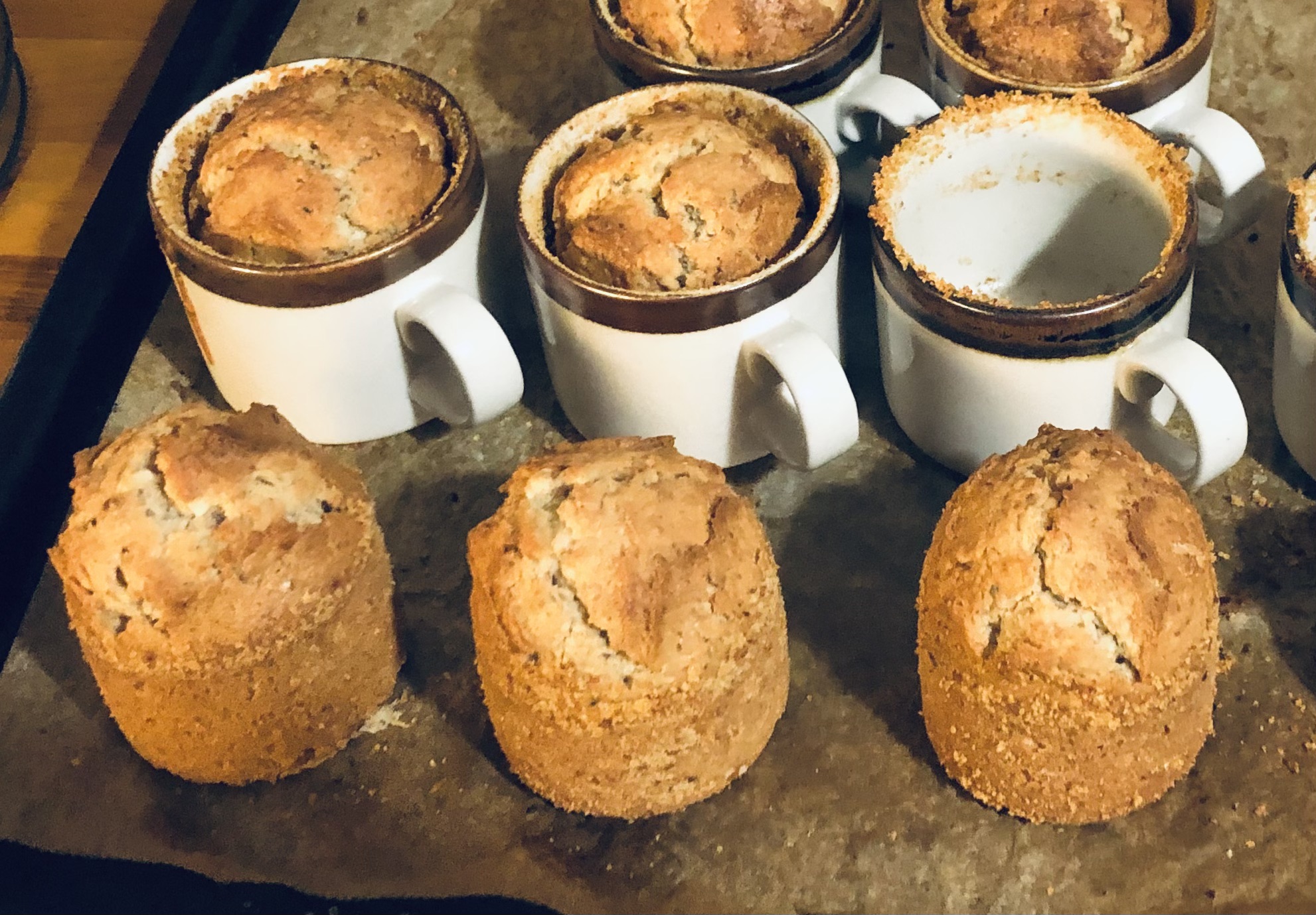 Runeberg torte | Finnish almond cakes with raspberry